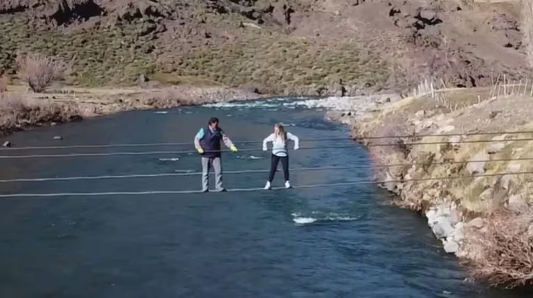 Piden al Ejectuvo la construcción de un puente en el río Pichi Neuquén ...