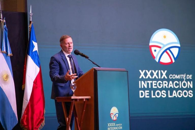 El encuentro de integración con Chile planteó una amplia agendia vial ...